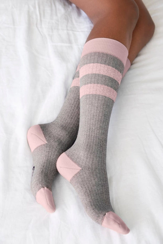 Prenatal & Postpartum Compression Socks | Comfort Pregnancy Socks – TheRY